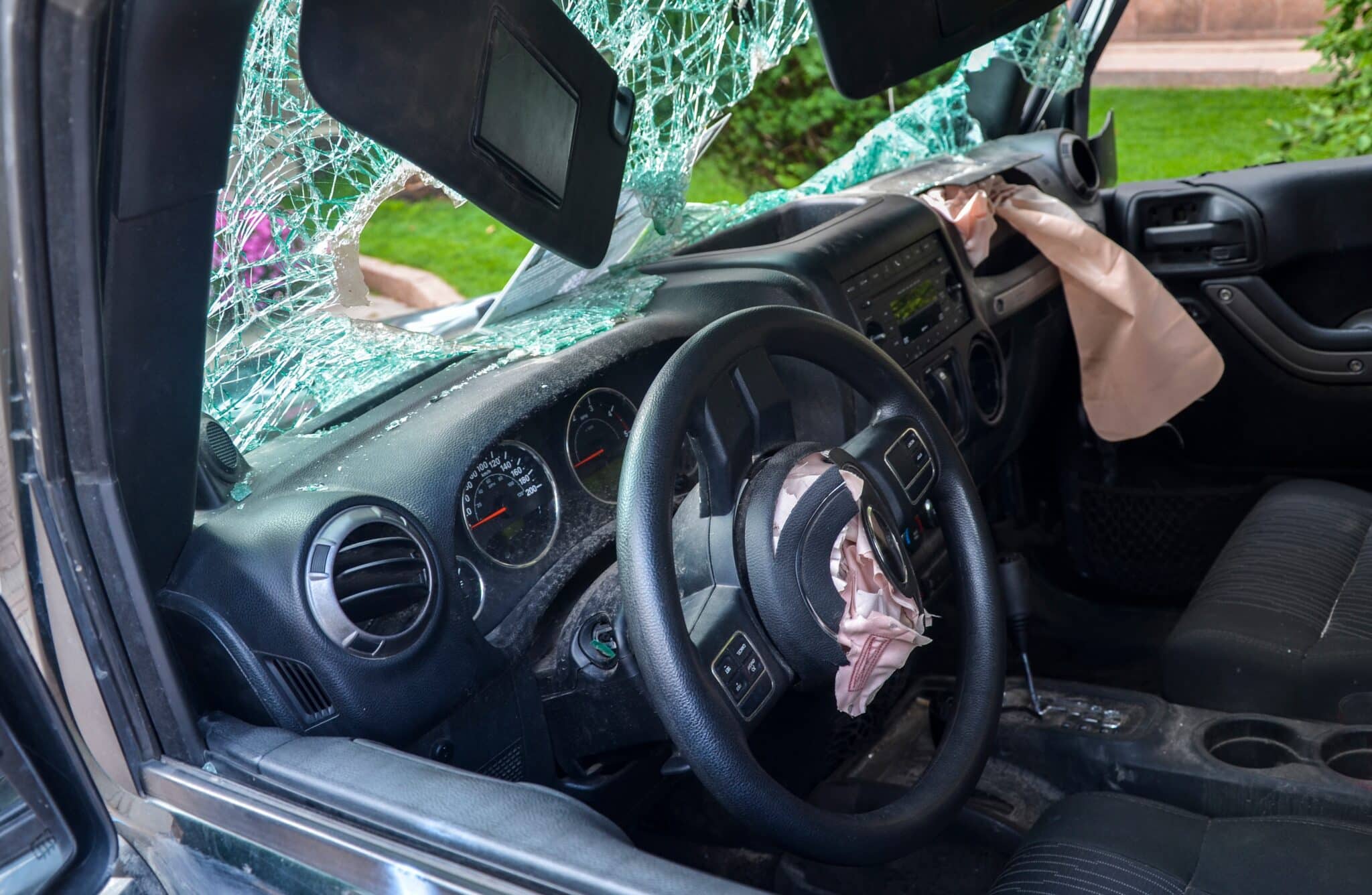 How Many Deaths And Injuries Have Been Caused by Takata Airbags ...